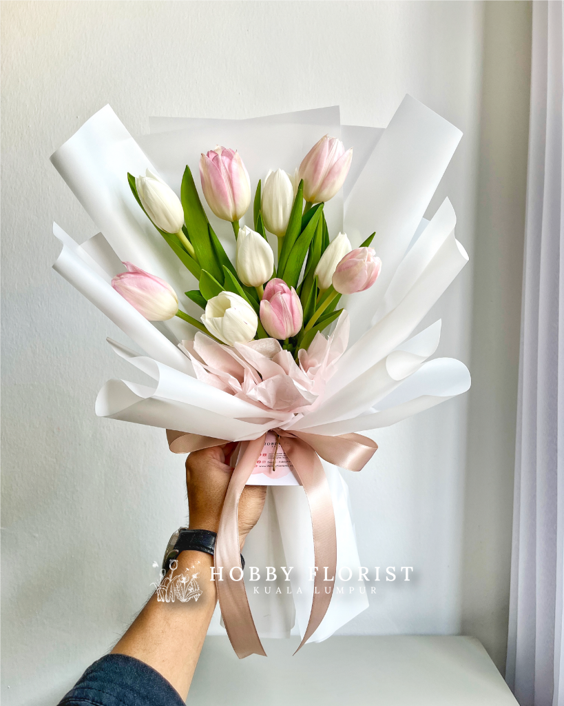 Lisa | Tulip Bouquet | Flower Delivery Kuala Lumpur - Hobby Florist KL