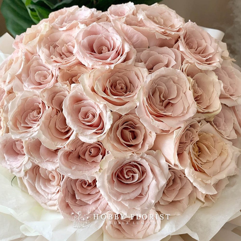 Quicksand Love | Rose Bouquet | Flower Delivery Kuala Lumpur - Hobby ...