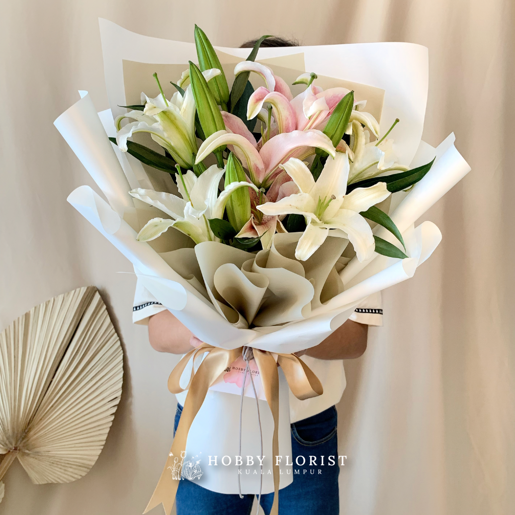 Lily | Lily Bouquet | Flower Delivery Kuala Lumpur - Hobby Florist KL