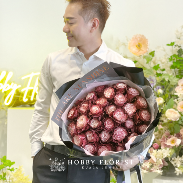 Everett | Rose Bouquet | Delivery Kuala Lumpur - Hobby Florist KL
